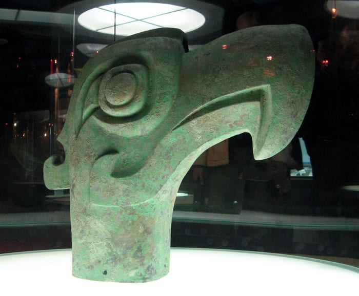 Hawk Symbolism & Meaning & the Hawk Spirit Animal | UniGuide