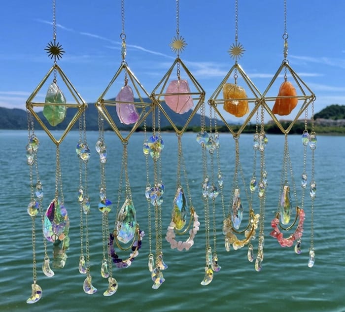 18 Crystal Suncatchers, Window Crystals & Rainbow Makers