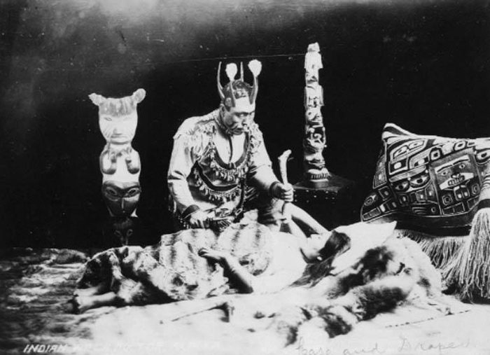 Reincarnation in Native American Spiritual Beliefs - UniGuide®